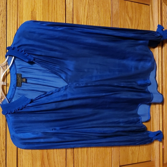 Current Air | Tops | Current Air Top | Poshmark